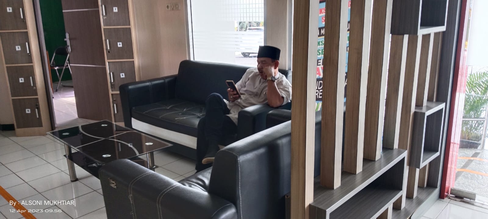 Kejari Periksa Kepala Dinas Kesehatan Seluma | GARUDA DAILY Kejari Periksa Kepala Dinas Kesehatan Seluma | GARUDA DAILY